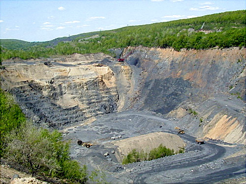 Open Pit Coal Mining Production - Numa Hammers